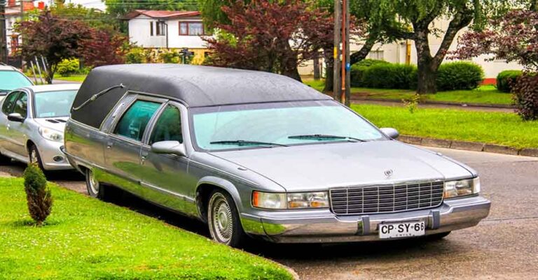 Conheça os carros de funerária e como são utilizados!